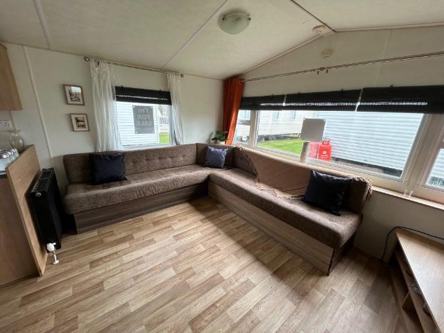 2 bedroom park home for sale