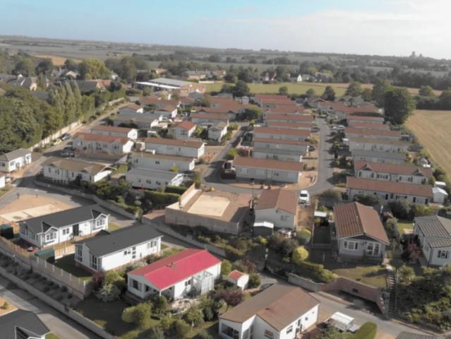 2 bedroom park home for sale