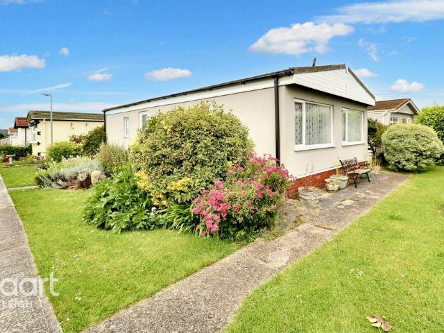 2 bedroom park home for sale