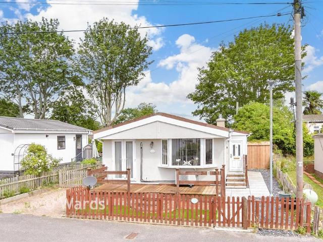 2 bedroom park home for sale