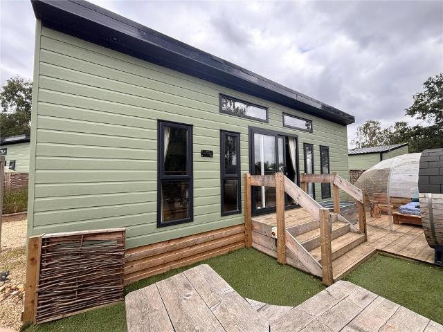 2 bedroom park home for sale