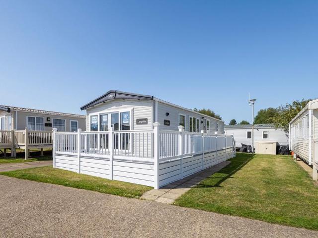 2 bedroom park home for sale
