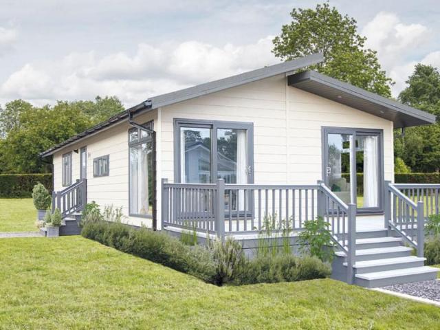 2 bedroom park home for sale