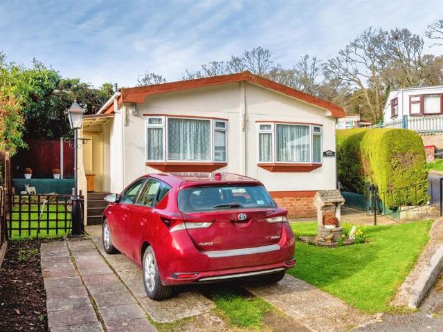 2 bedroom park home for sale
