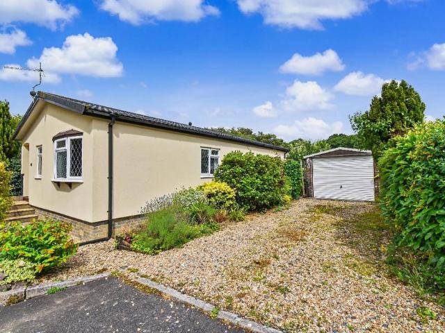 2 bedroom park home for sale