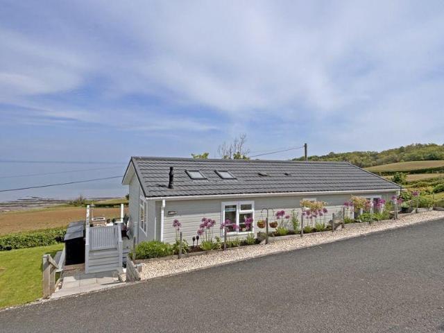 2 bedroom park home for sale