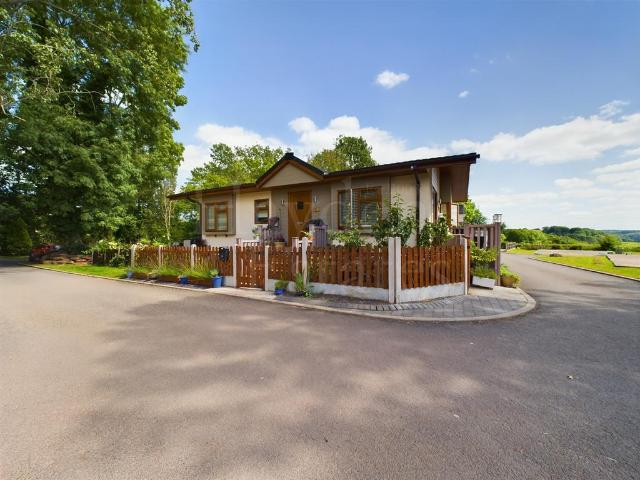 2 bedroom park home for sale
