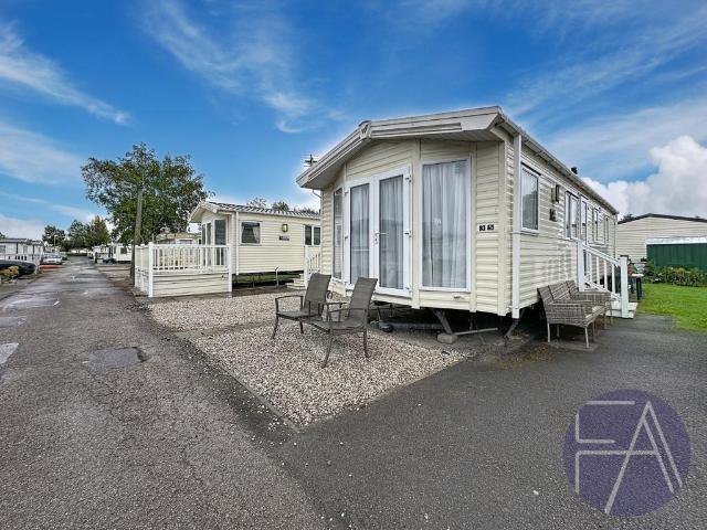 2 bedroom park home for sale