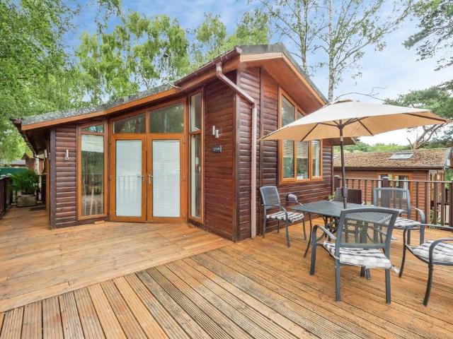 2 bedroom park home for sale