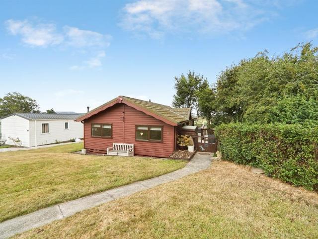 2 bedroom park home for sale