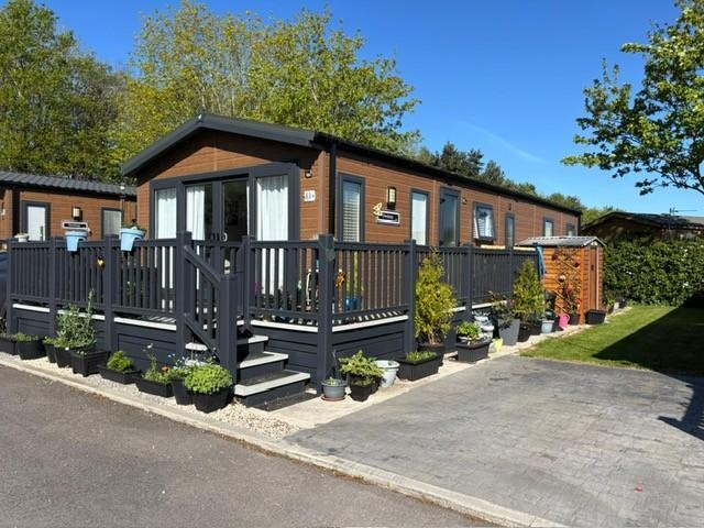 2 bedroom park home for sale