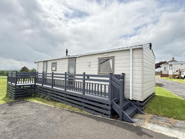 2 bedroom park home for sale