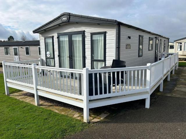2 bedroom park home for sale