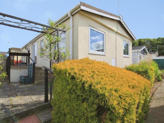 2 bedroom park home for sale