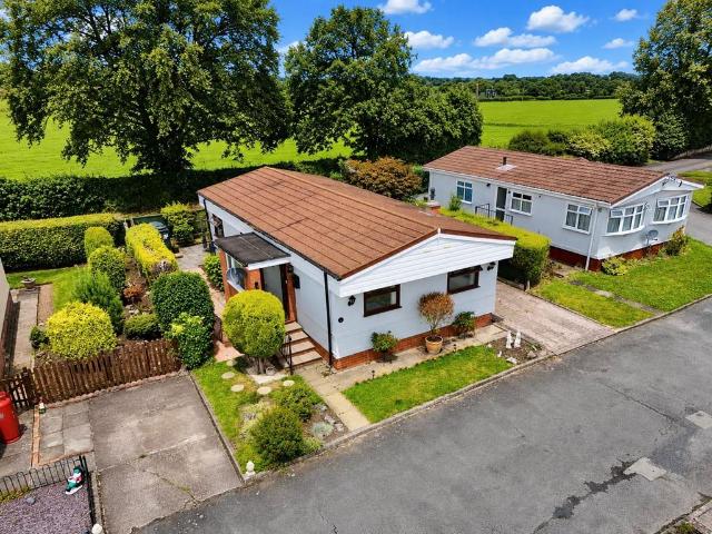2 bedroom park home for sale