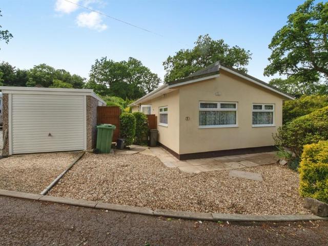 2 bedroom park home for sale