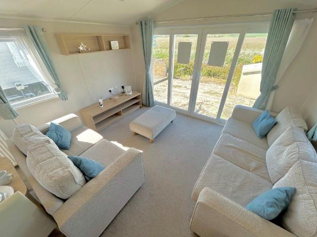 2 bedroom park home for sale