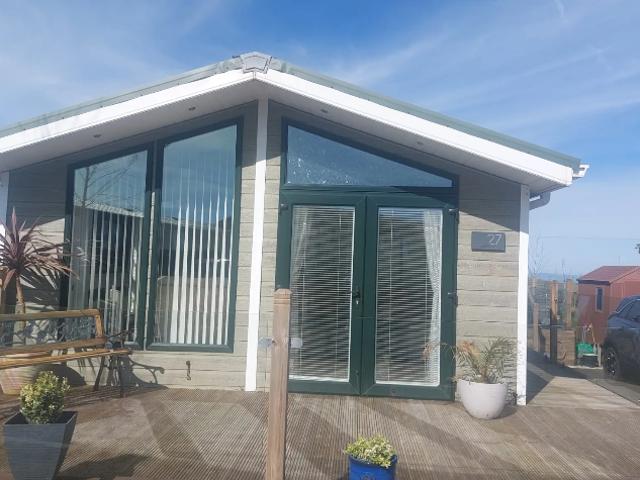 2 bedroom park home for sale