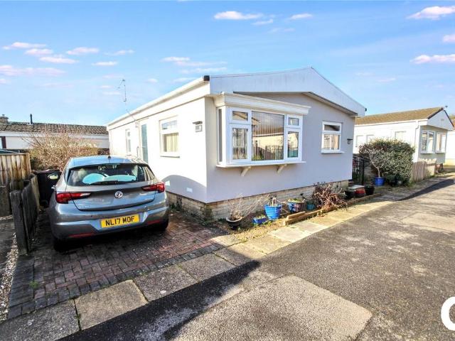 2 bedroom park home for sale