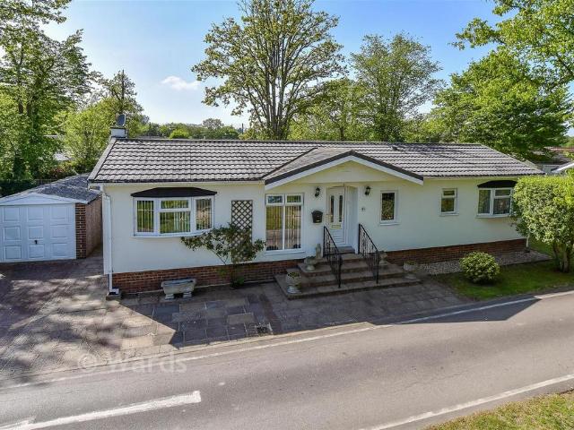 2 bedroom park home for sale