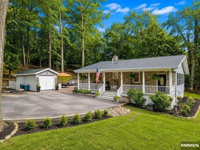 2 bedroom, Park Ridge NJ 07656 104762403