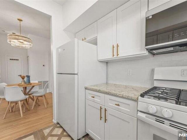 2 bedroom, Passaic NJ 07055 LS102762641