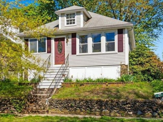2 bedroom, Peabody MA 01960 102345426