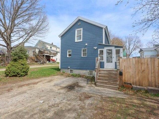 2 bedroom, Pembroke NH 03275 LS102559569