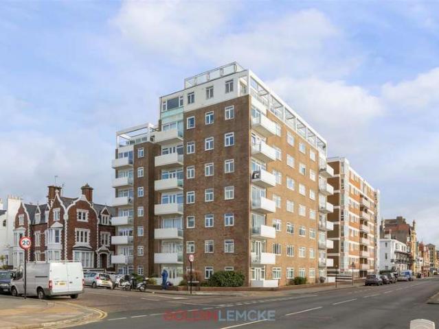 2 Bedroom Penthouse Flat