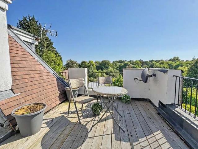 2 Bedroom Penthouse Flat