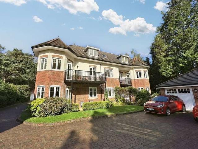 2 Bedroom Penthouse Flat