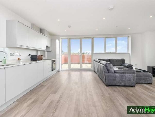 2 Bedroom Penthouse Flat