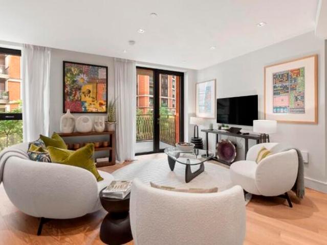 2 bedroom penthouse for rent in Newcastle Place, London, W2