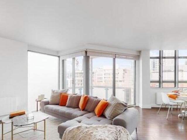 2 Bedroom Penthouse For Rent In Old Street, London
