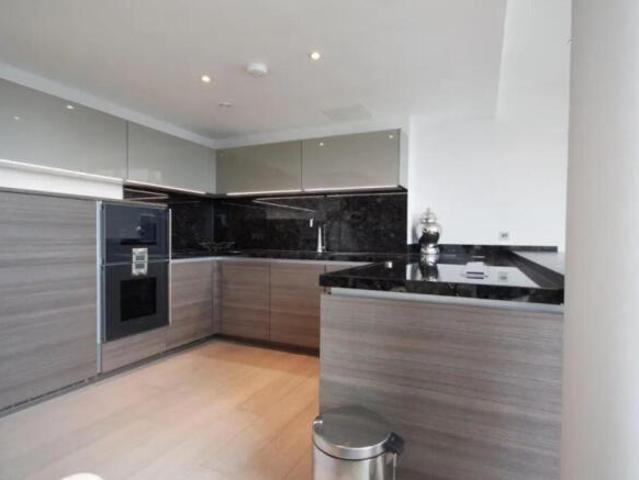 2 bedroom penthouse for rent in Baltimore Wharf, Canary Wharf, London, E14