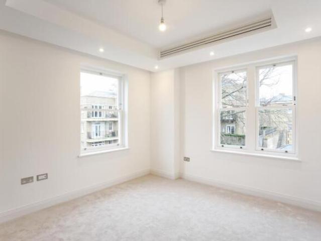 2 bedroom penthouse for rent in Chambers Park Hill Wimbledon SW20