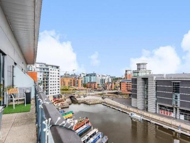 2 Bedroom Penthouse For Rent In Chadwick Street, Leeds