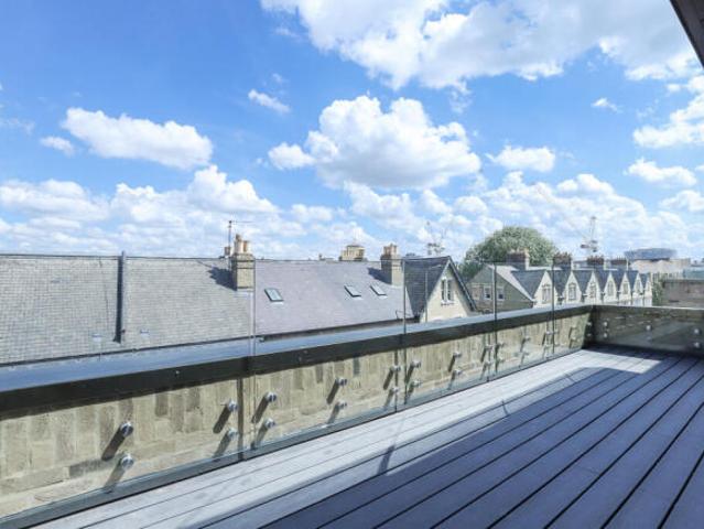 2 bedroom penthouse for rent in Cranham Street, Oxford, Oxfordshire, OX2