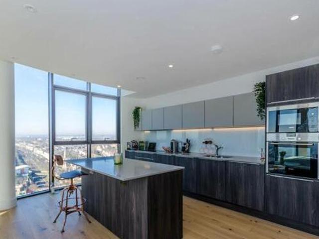 2 Bedroom Penthouse For Rent In Dalston, London