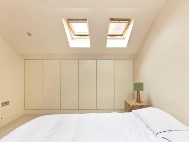 2 bedroom penthouse for rent in Harrington Gardens, London, SW7