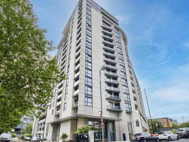 2 Bedroom Penthouse For Rent In Holliday Street