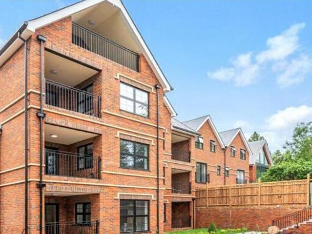 2 Bedroom Penthouse For Rent In Kenley