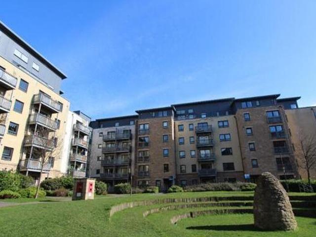 2 Bedroom Penthouse For Rent In Leith, Edinburgh