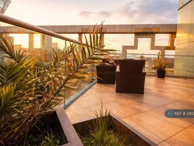 2 bedroom penthouse for rent in The Cube East, Birmingham, B1