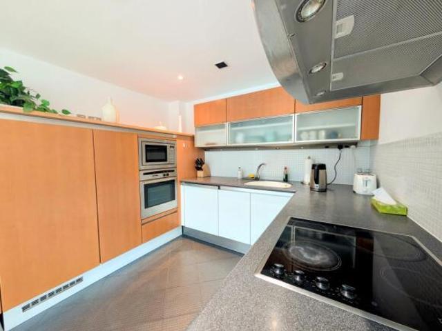 2 bedroom penthouse for rent in W3 Penthouse, City Centre M1