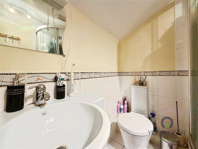 2 bedroom penthouse for sale in Buckland Rise, Maidstone, Kent, ME16
