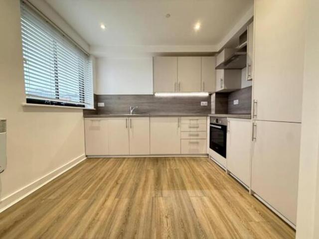 2 bedroom penthouse for sale in Derngate, Northampton, NN1