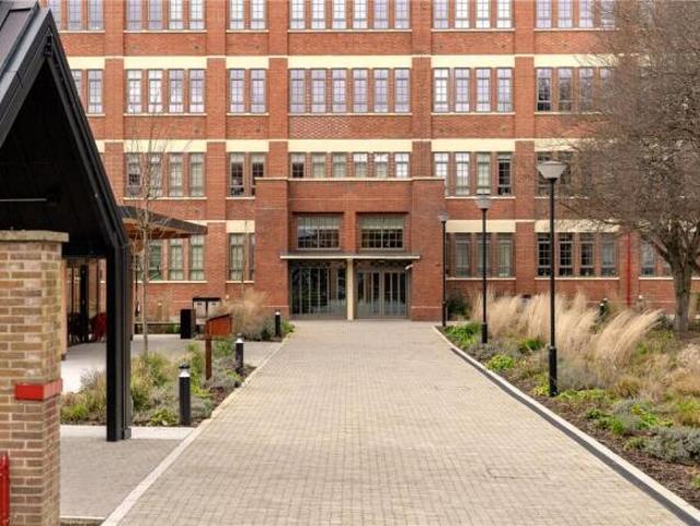 2 bedroom penthouse for sale in Haxby Road, York, North Yorkshire, YO31