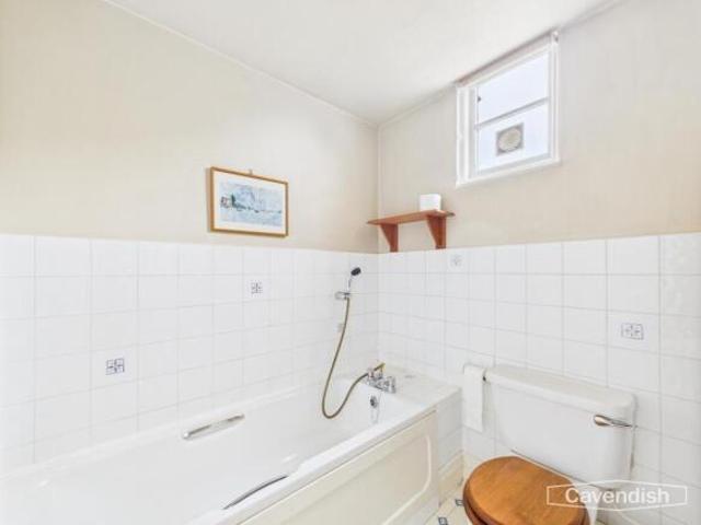 2 bedroom penthouse for sale in Lower Park Road, Chester, CH4
