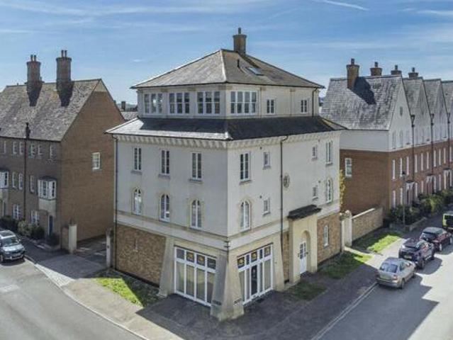 2 Bedroom Penthouse For Sale In Poundbury
